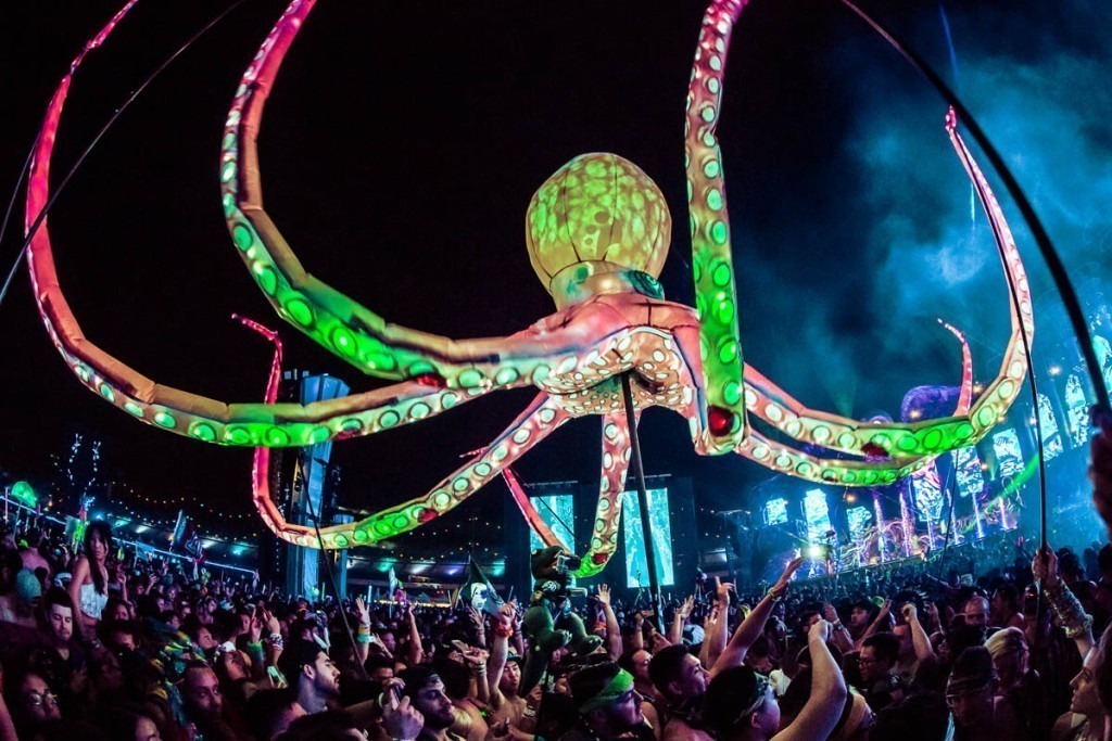 Electric Daisy Carnival Brasil terá Avicii e palco de 27 metros de ...