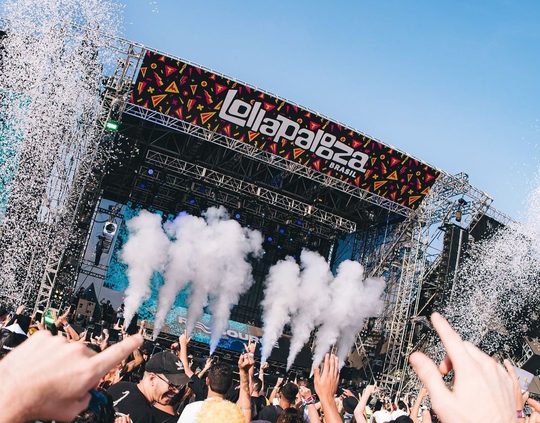 O Lolla Comfort vale a pena? - Festivalando